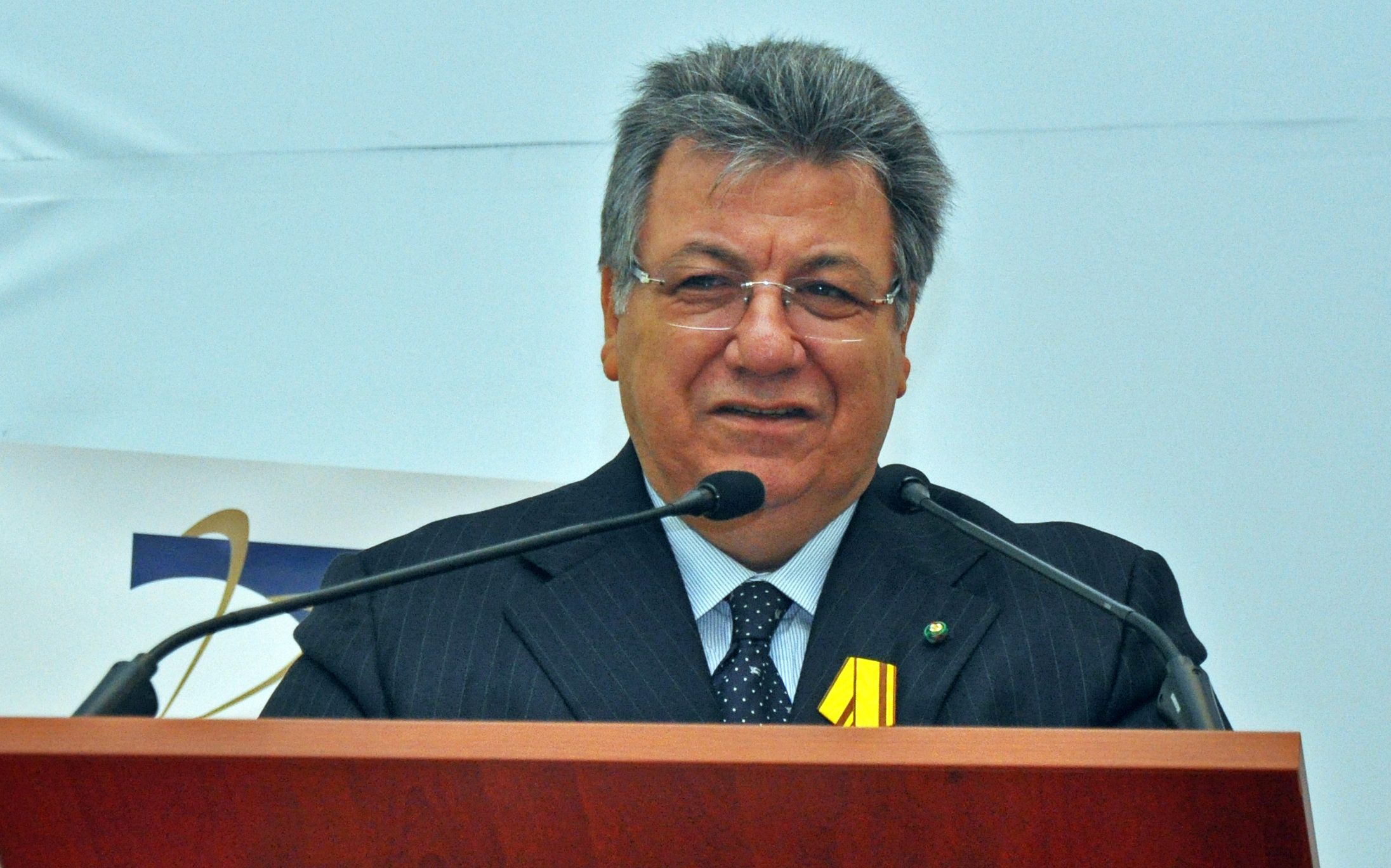 In his opening address, Gaetano Cavalieri stresses CIBJO’s independence ...